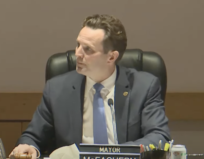 Portsmouth Stunner: 7-2 Council Vote Shoots Down 'Ceasefire' Resolution ...