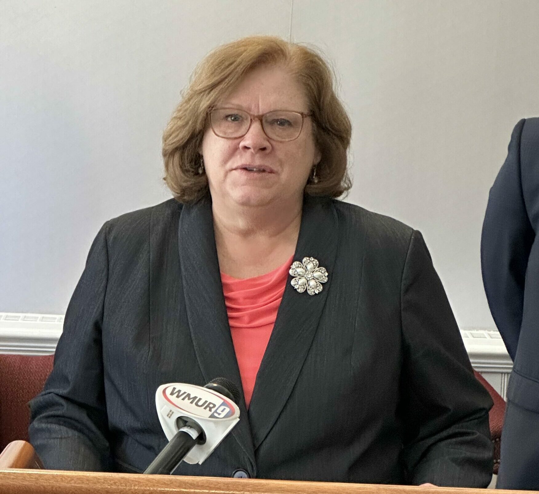 'Not the New Hampshire Way:' Senate Pres. Carson Unloads on Ayotte in ...