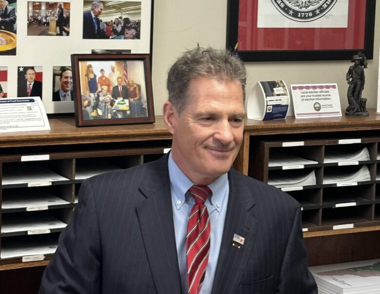 'I'm a Scrapper:' Defiant Scott Brown Files For U.S. Senate In Face of ...